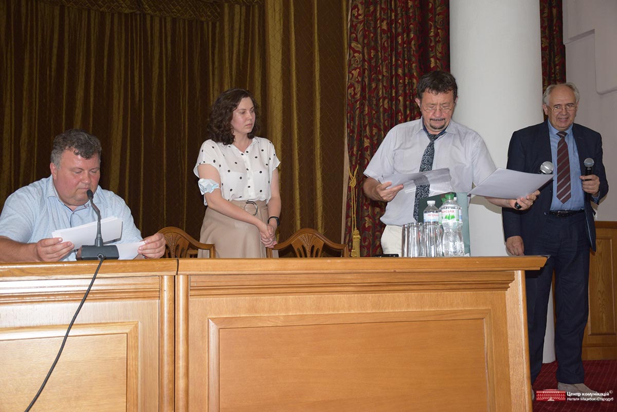 Новини: Вручення сертифікатів успішним учасникам проєкту KNU Teach Week 2