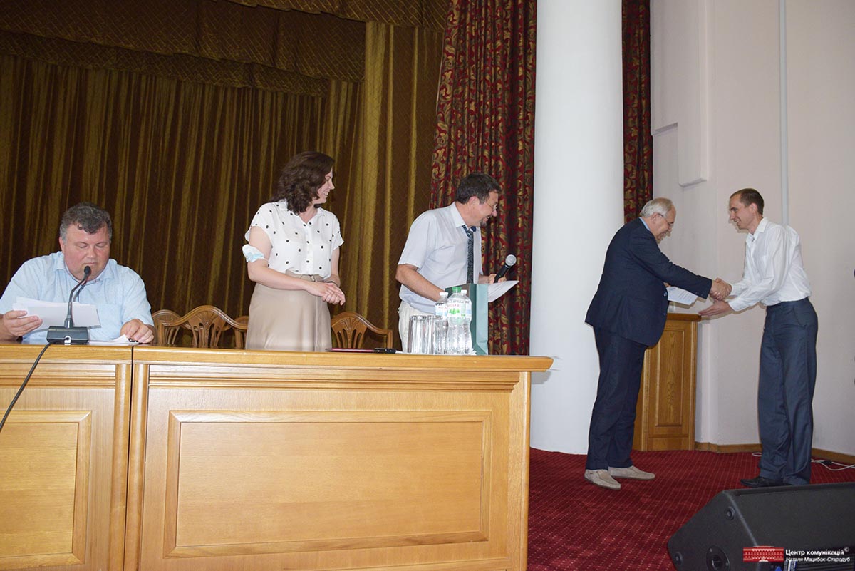 Новини: Вручення сертифікатів успішним учасникам проєкту KNU Teach Week 2